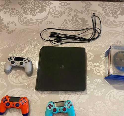 Sony playstation 4 slim
