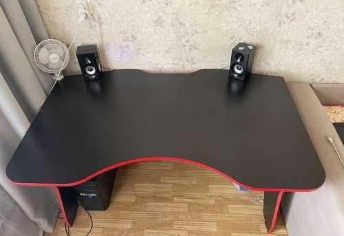 Игровой компьютерный стол 140 x 73 x 89.2