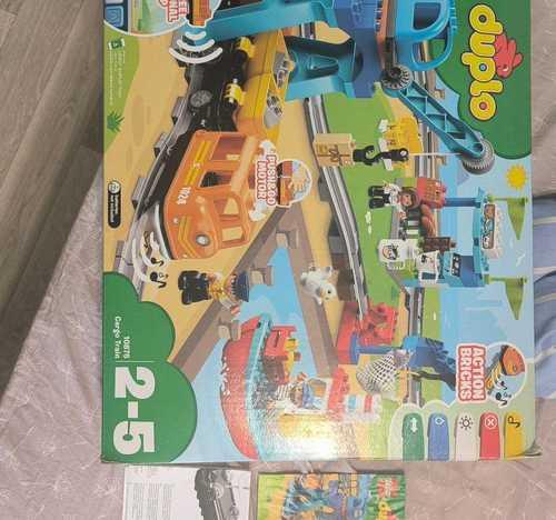 Весь Lego duplo грузовой поезд 10875