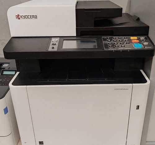 Мфу лазерное Kyocera ecosys M5526cdw