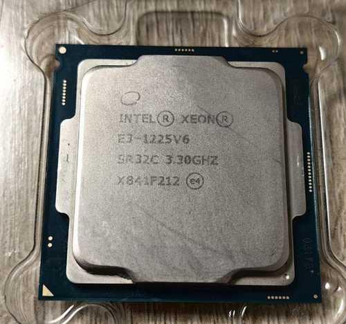 Процессор Intel Xeon E3-1225V6