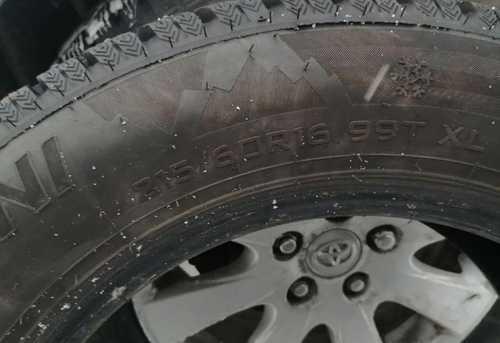 Mazzini Ice Leopard 215/60 R16 99