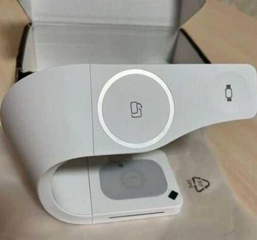 Зарядная докстанция iPhone applewatch airpods