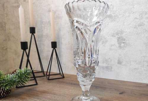 Винтажная хрустальная ваза в форме кубка СССР