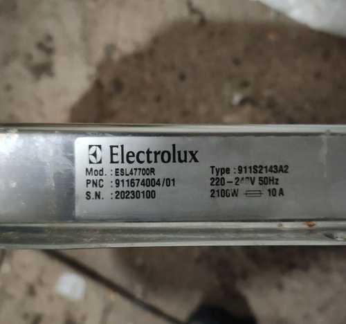 Посудомоечная машина Electrolux Esl47700r