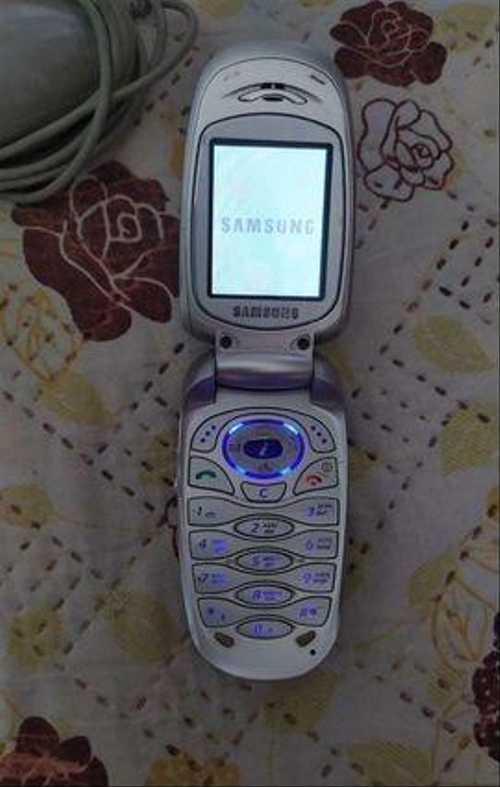 Телефон samsung x460