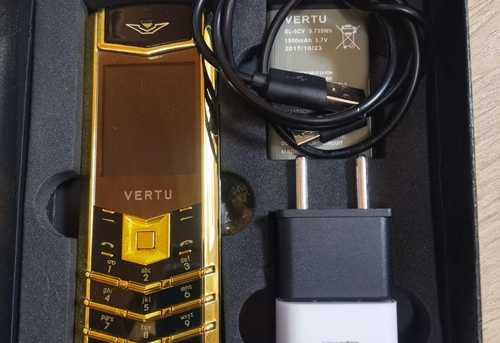 Vertu Signature S Design Red Gold Brown Leather, 4 ГБ