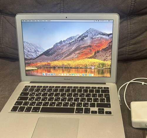 Apple macbook air mid 2011