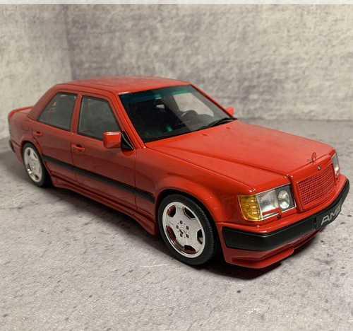 Модель Mercedes-Benz 300E AMG 6.0 (w124) 1/18