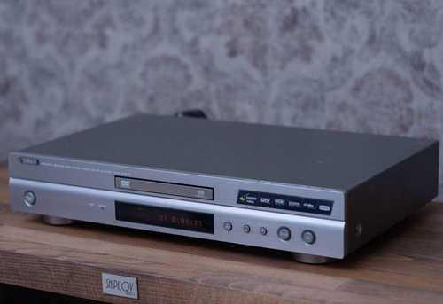 Yamaha DVD-S1800 SA-CD плеер