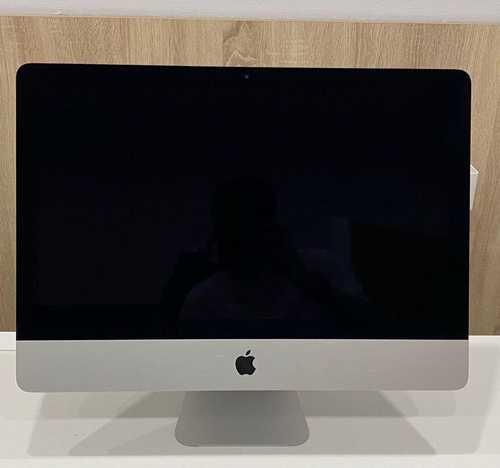 Моноблок Apple iMac 21.5 Retina 4K i5 3.4GHz/8Gb/1