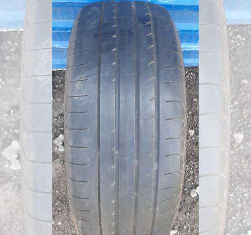 Yokohama Advan Sport V105 235/55 R17 99Y