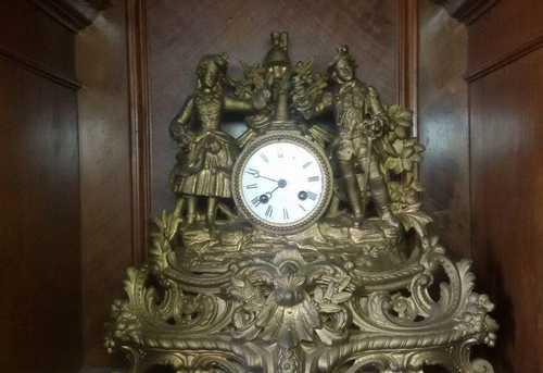 Старинные каминные часы