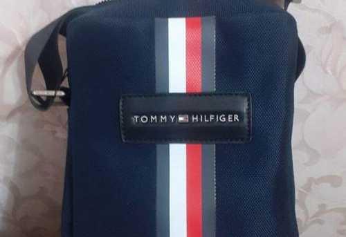 Стильная сумка через плечо Tommy Hilfiger