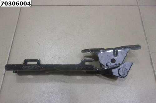 Петля капота правая Citroen C5