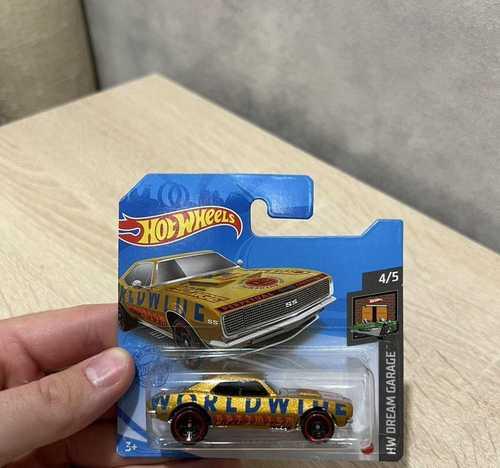 Hot Wheels 67 Camaro