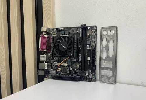 Gigabyte GA-E3000N (с процессором)