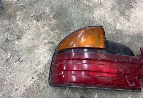 Задний левый фонарь Mitsubishi Galant 6