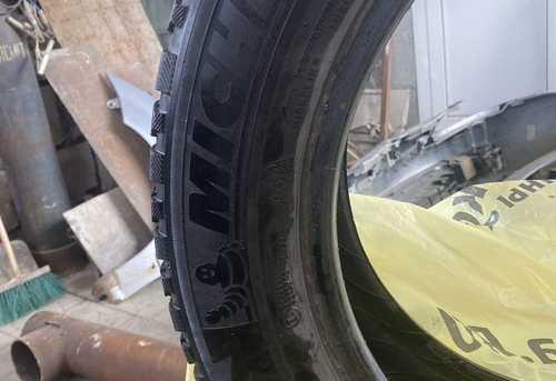 Michelin Agilis 3 215/60 R17 28L