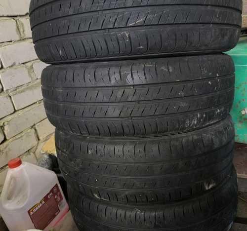 Kumho 722 205/65 R16 95VR