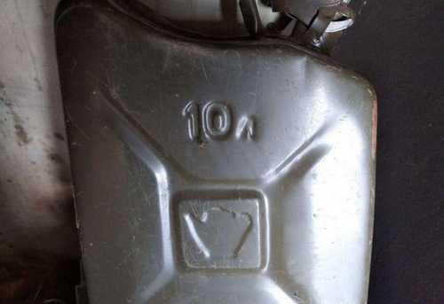 Канистры металлические 10 литров