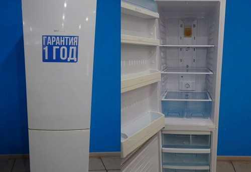Холодильник Daewoo FR-415W
