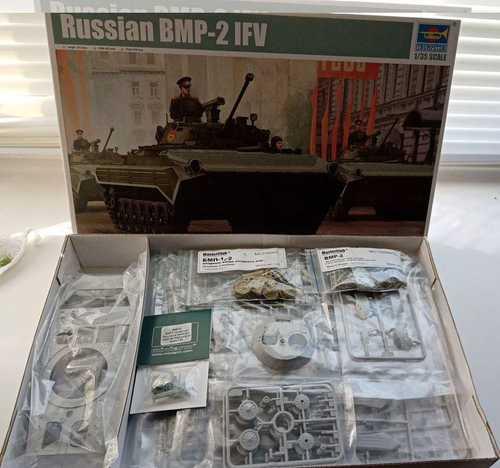 1/35 Сборная модель бмп-2