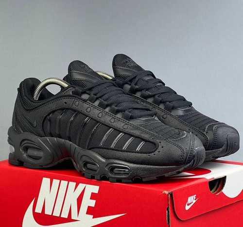 Кроссовки Nike Air Max Tailwind 4