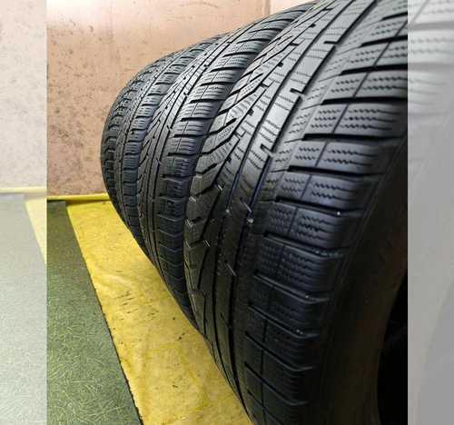 Hankook Winter I'Cept Evo2 W320 245/45 R19 и 275/40 R19 95Q