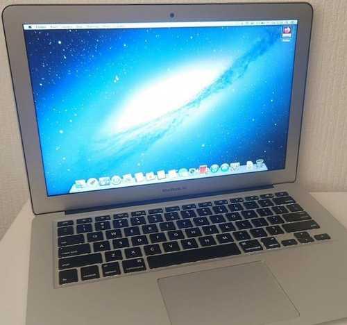 Стильный Apple Macbook Air 13 2013 13"/i5/4/120