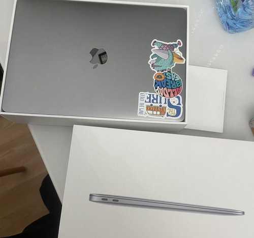 Apple macbook air 13 2020 m1 8gb 256