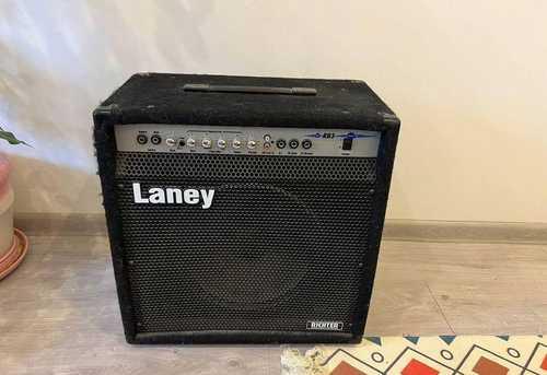 Басовый комбоусилитель Laney RB3