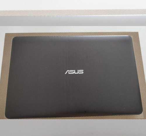 Ноутбук asus