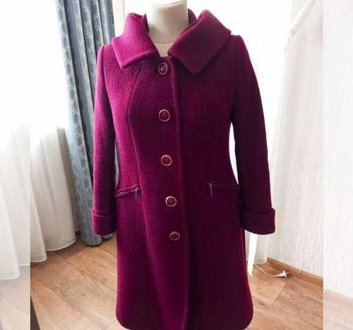 Пальто осеннее р.50