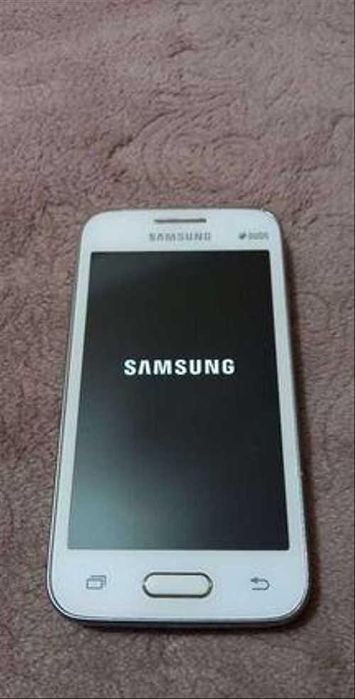 Телефон Samsung Galaxy Ace 4 Lite SM-G313H