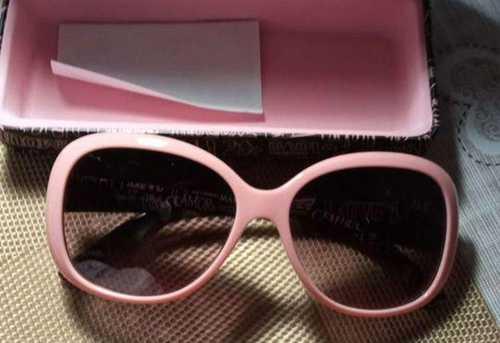 Солнцезащитные очки Mary Kay