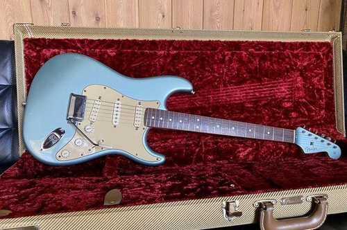 Fender USA Deluxe Vintage '62 Stratocaster