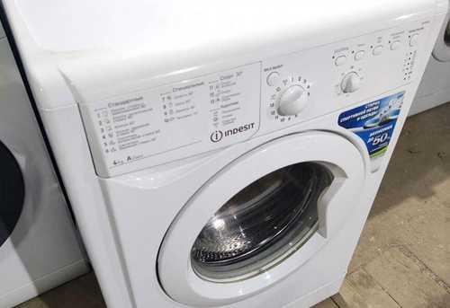 Узкая стиральная машина Indesit 4kg (35см)