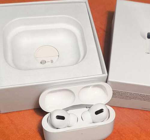 Наушники Apple AirPods Pro