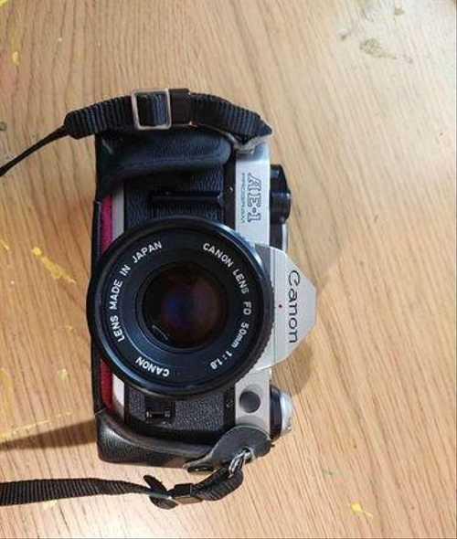 Пленочный зеркальный фотоаппарат canon-AE-1