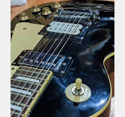 Электрогитара Les Paul