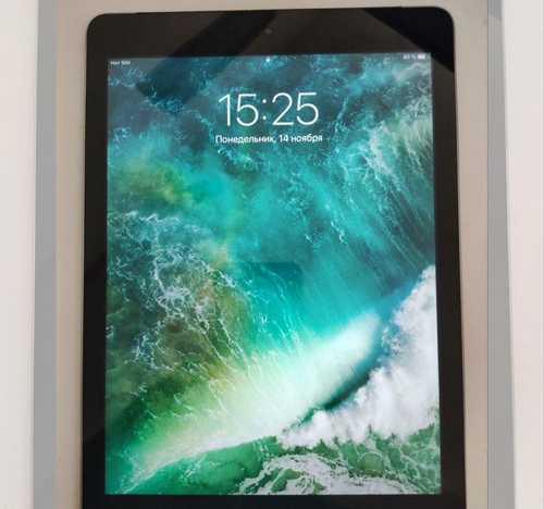 Apple iPad 5 A1823 (2017) 32Gb Wi-Fi + Cellular