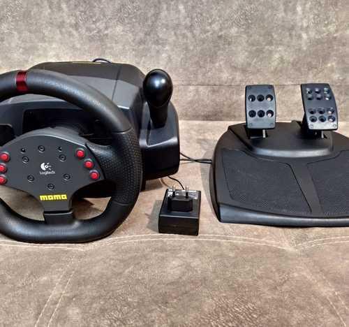 Игровой руль logitech momo racing 270 градусов