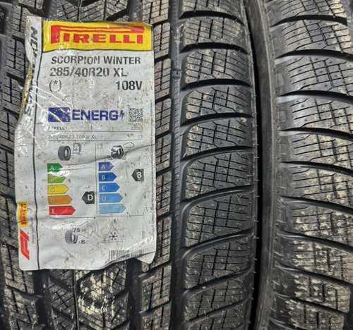 Pirelli Scorpion Winter 285/40 R20 и 295/35 R21 107V