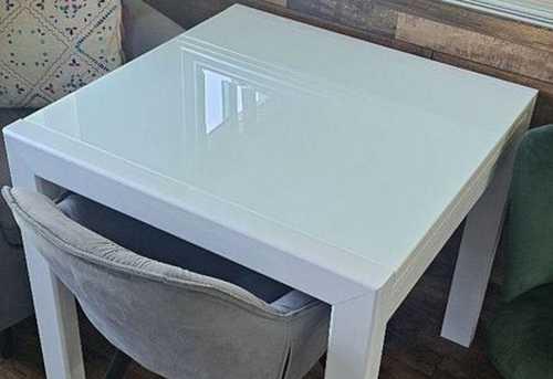 Кухонный стол белый стеклянный