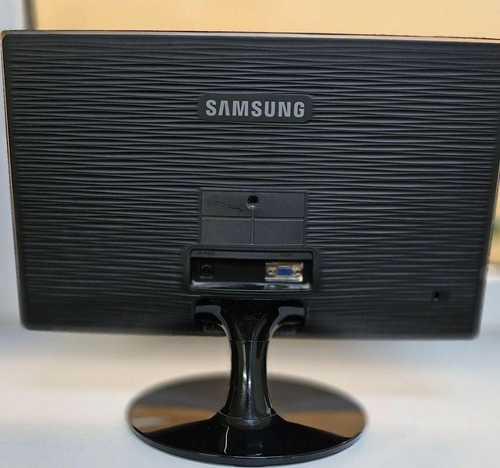 Samsung syncmaster SA300