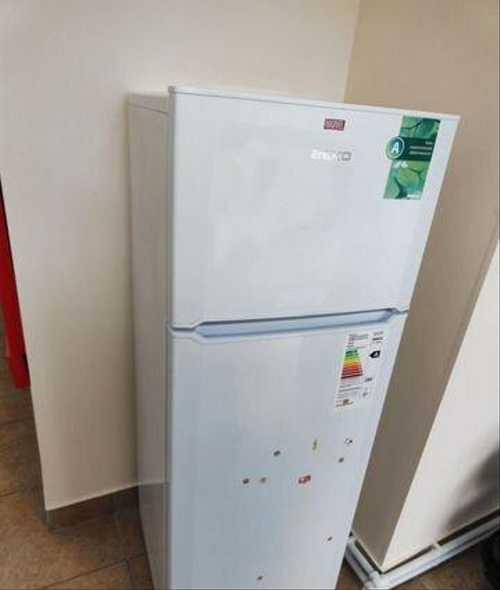 П25б) Холодильник Beko DS 325000