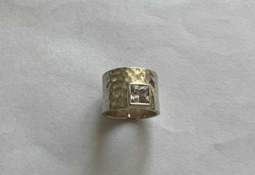 Серебряное кольцо с цирконом Island Soul 16 размер
