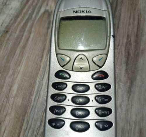 Nokia 6210