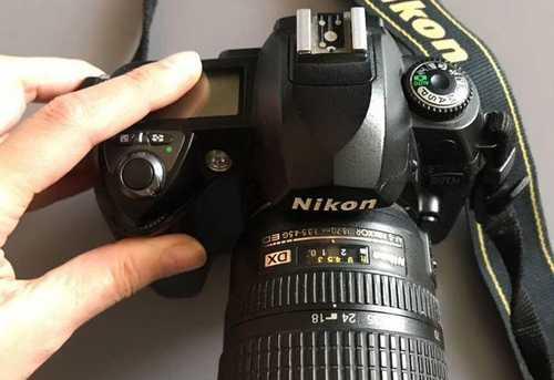 Зеркальный фотоаппарат nikon D70s
